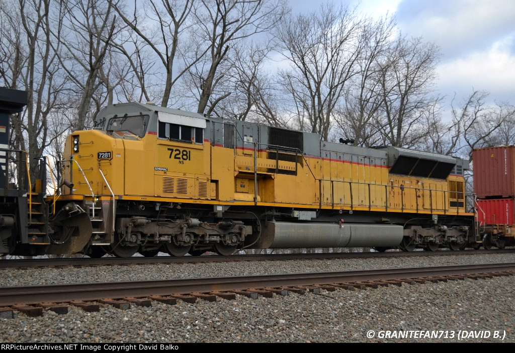 NS 7281 EMD SD90MAC